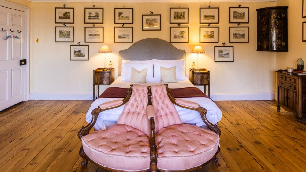 Dundee Castle - Private Rentals - Adams & Butler